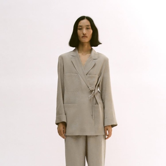 Zara | Jackets & Coats | Minimalist Flowy Crossover Jacket Zw ...